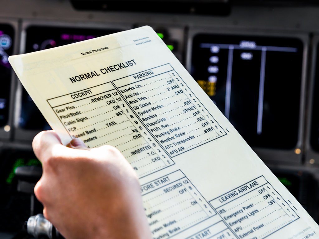 Crew Resource Management (CRM) - Air Colleg Consulting GmbH